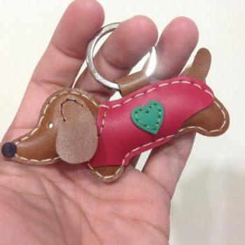 Copper The Dachshund Leather Keychain With Outfit ( Dark Brown / Red ...