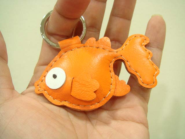 Goldfish Leather Keychain ( Orange ) on Luulla
